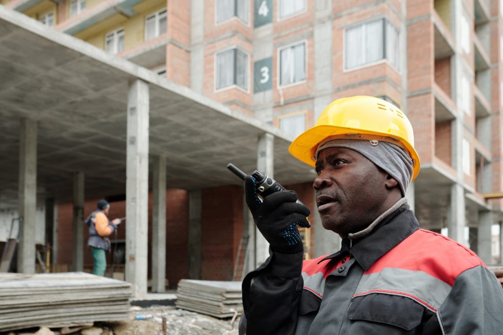 5 Benefits of Hiring Construction Site Security Guards - Blogs